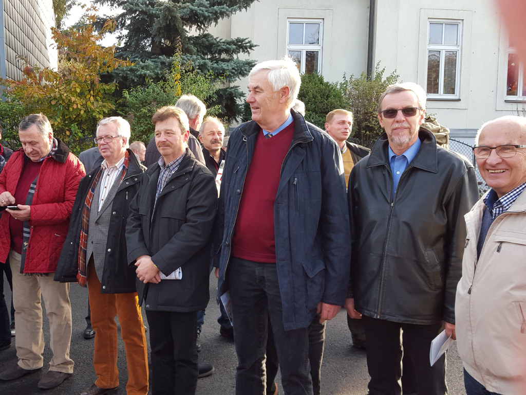 Pfarre Altsimmering: Männerwallfahrt nach Klosterneuburg